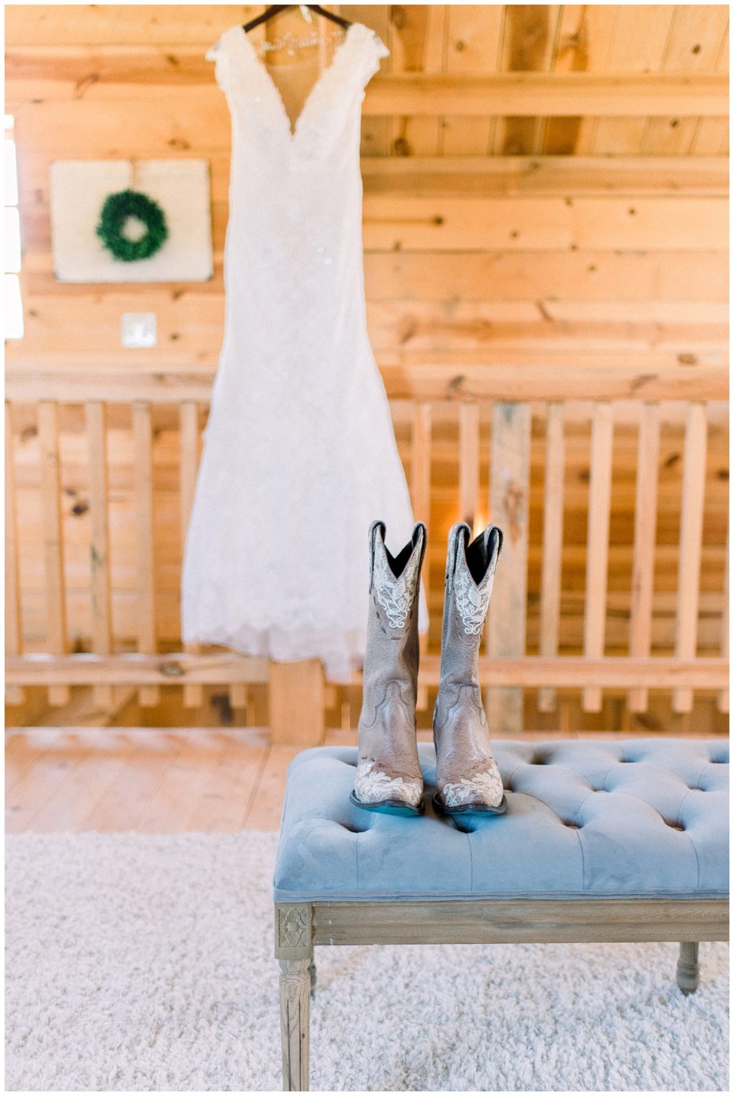 Carleen and Jason | Barnhill Vineyards - Catie Ann Photography