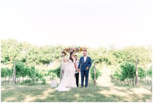 Carleen and Jason | Barnhill Vineyards - Catie Ann Photography