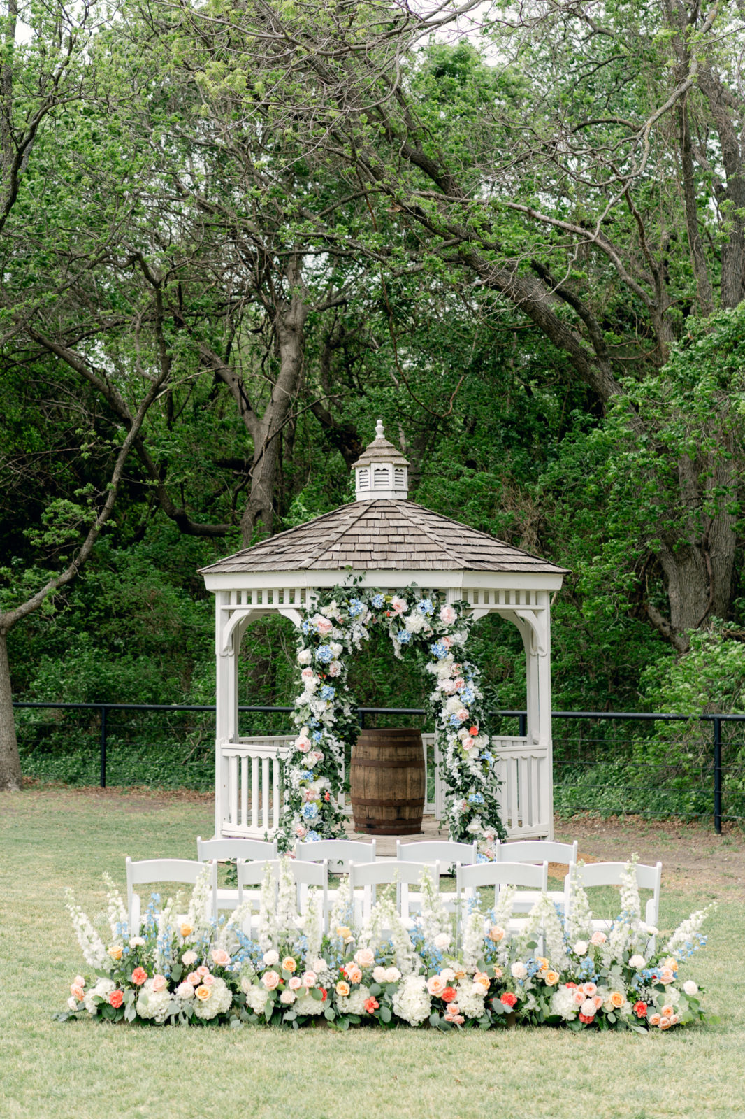 1899 Farmhouse Wedding - Catie Ann Photography